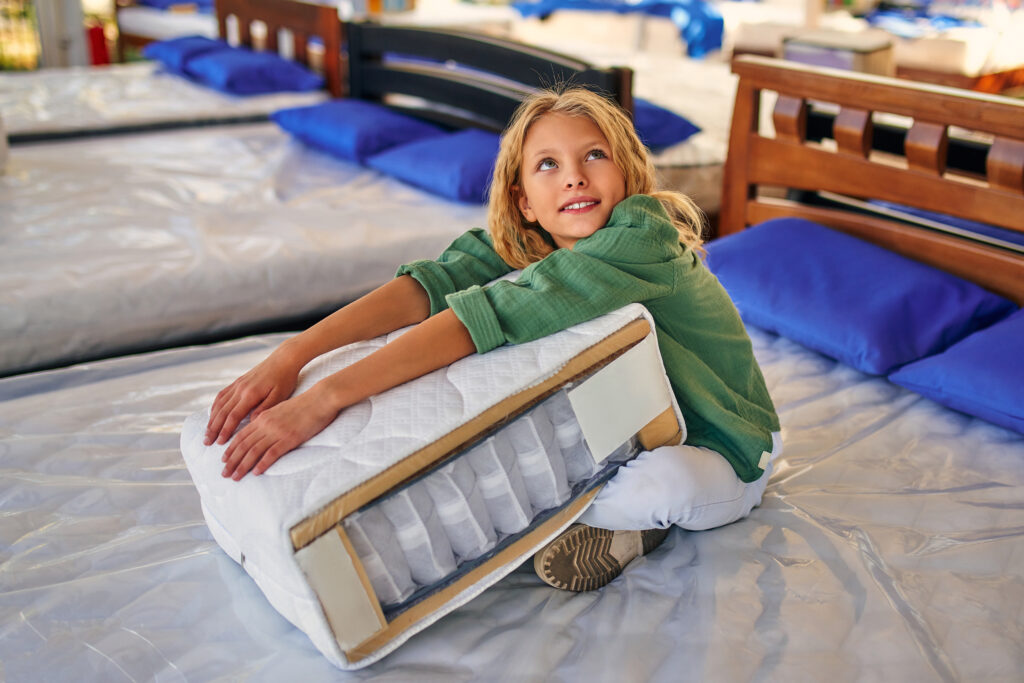 What is a Hinged Mattress and Should You Get One? - UK Uncut
